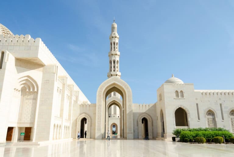 Oman depuis Dubaï : les différentes options, informations et tarifs